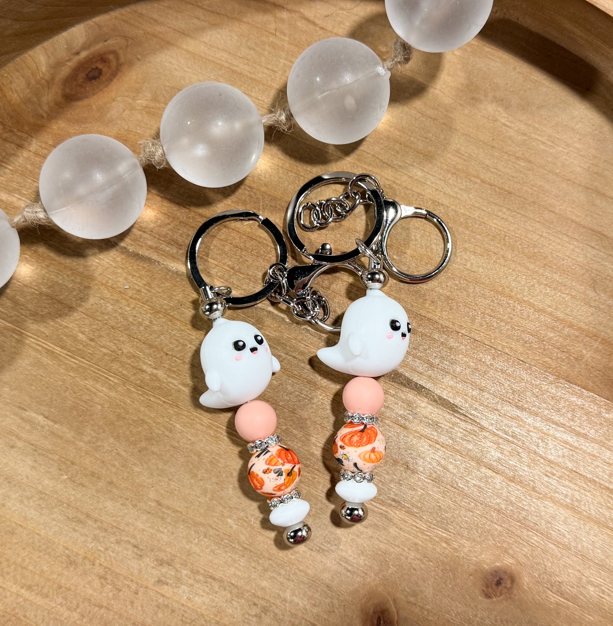 3D Boo Ghost Bar Keychain – AshlasKnots